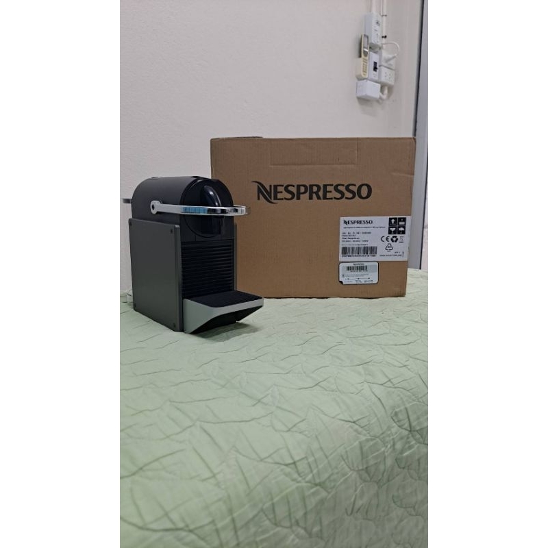 Nespresso เครื่องชงกาแฟ Pixie Titan (Redesign) | Shopee Thailand