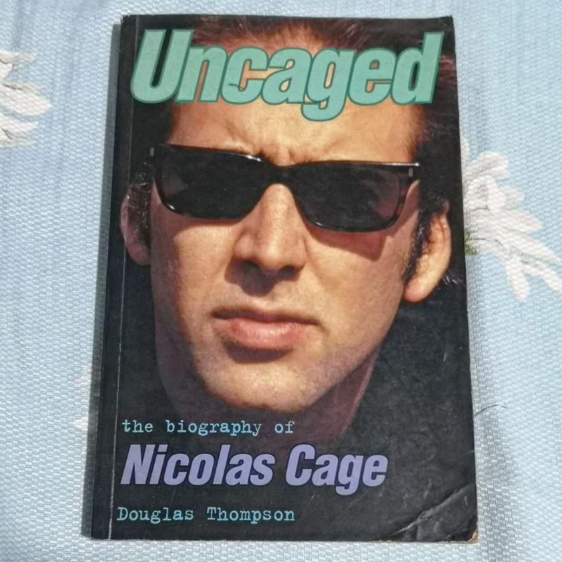 หนังสือ Uncaged : The Biography Of Nicolas Cage | Shopee Thailand