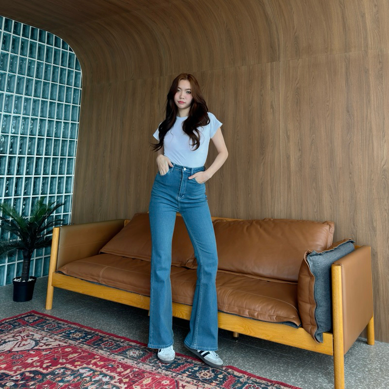 Code.W06 กางเกงยีนส์ขาม้าผ้ายืดสีไลฟ์บลูวินเทจ | Shopee Thailand