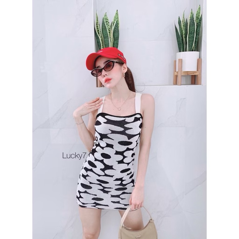 BY IRa MINI Dress มินิเดรสลายฟลาเวอร์ทั้งตัวววว น่ารักมากกก ทรงสาย ...