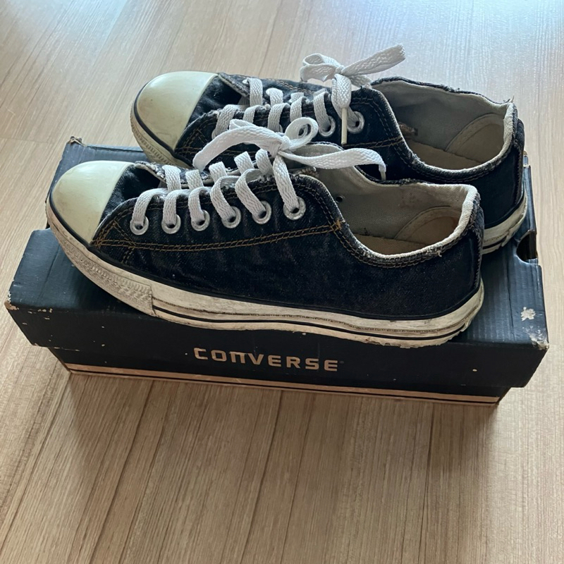 รองเท้าผ้าใบคอนเวิร์สสียีนส์ ของแท้ มือสอง สภาพเก่า ดูเซอร์กำลังดี ...