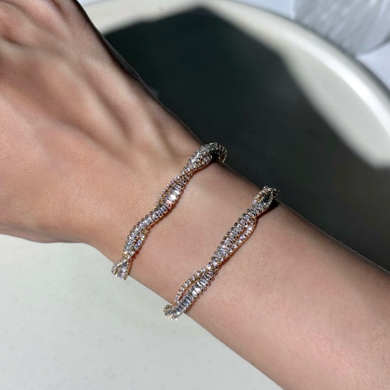Socrush.bkk | TWIST GEM bracelet | SB-059 | กำไลเพชร สร้อยข้อมือ | Shopee Thailand