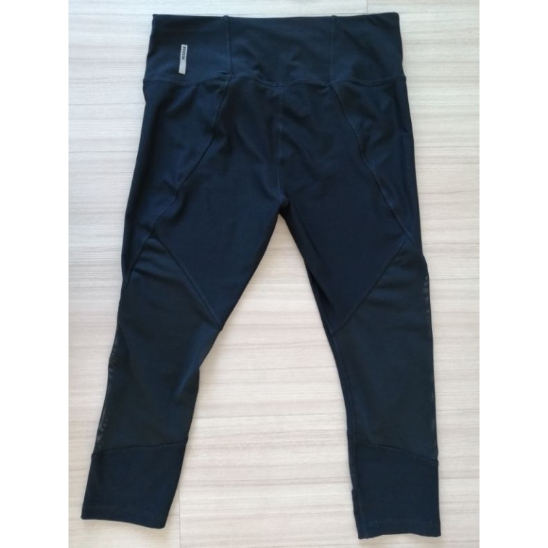 กางเกงออกกำลังกาย สามส่วนสีดำ RBX size M สีดำสนิทขนาดโดยประมาณ วัดตอน ...