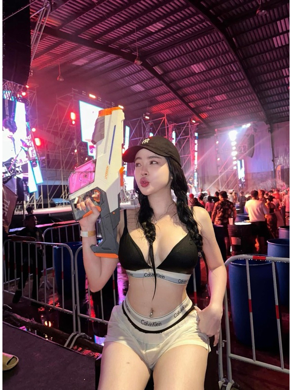 #Nicha Set3ชิ้นบราขอบยาง (มีฟอง)กก.ใน เอวยาง กก.ขาสั้น ผ้าร่ม ไปเปียกกานสาววว | Shopee Thailand