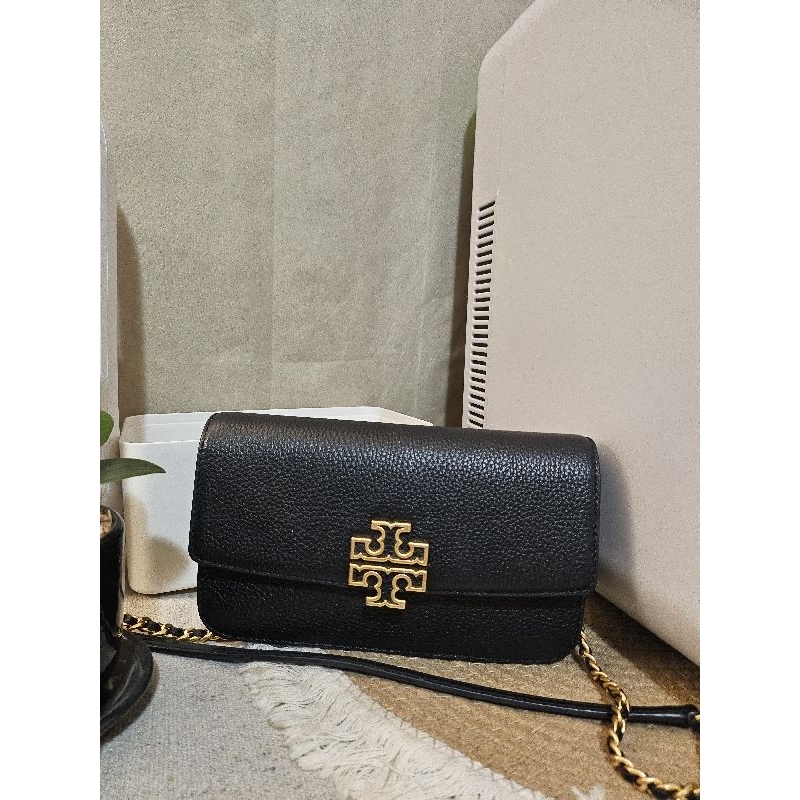 Tory Burch Britten Chain Wallet with Wrislet BLACK 141012 | Shopee Thailand