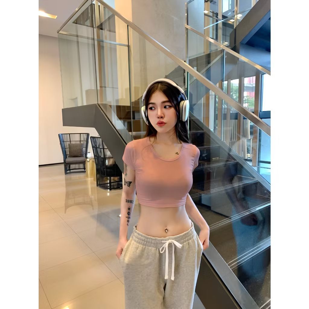 เสื้อผ้าแฟชั่น มือสอง🌷แบรนด์ Spinny House(สปินนี่ เฮ้าส์) | Shopee Thailand