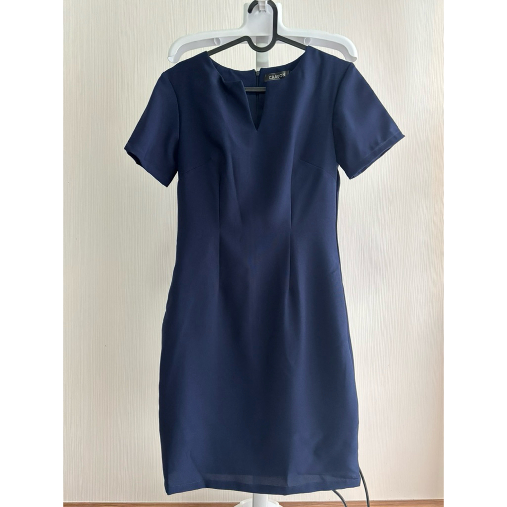 ส่งต่อ CRAYONBRAND ชุดเดรส รุ่น Basic me dress Size S สีกรมท่า | Shopee ...