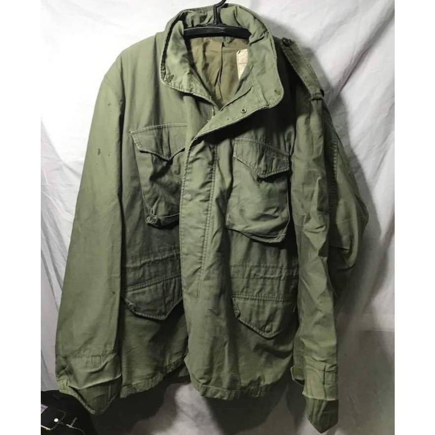 เสื้อทหารสหรัฐอเมริกา M65 Alpha(อัลฟ่า) ซิปกลาง เปลี่ยน Size XL-R สภาพ ...