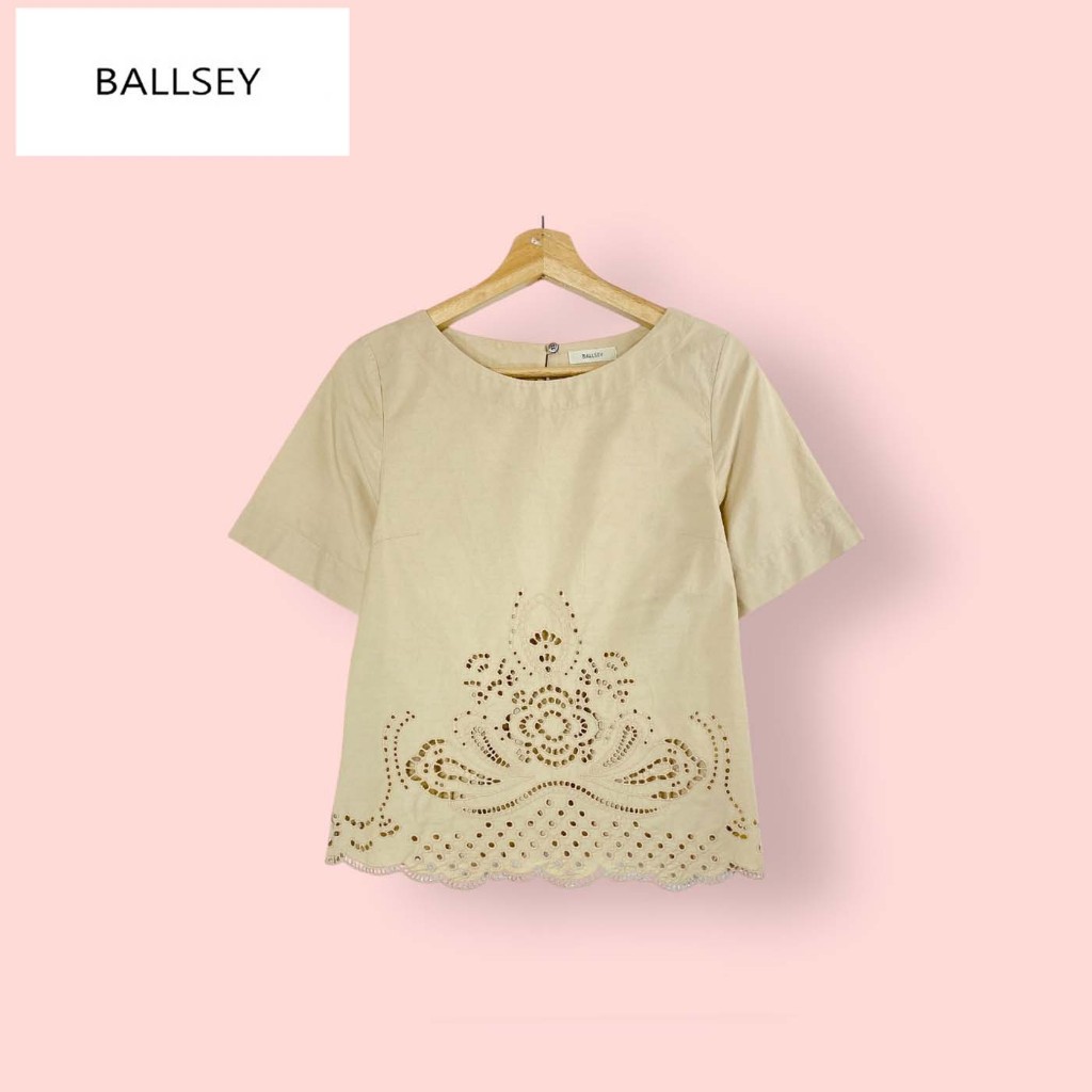 เสื้อ Ballsey ผ้าคอตต้อนพรีเมี่ยมอย่างดี ไซด์ - 38 อก 37 ยาว 22 นิ้ว เสื้อทรงสวยน่ารักมาก ปักนูน ...