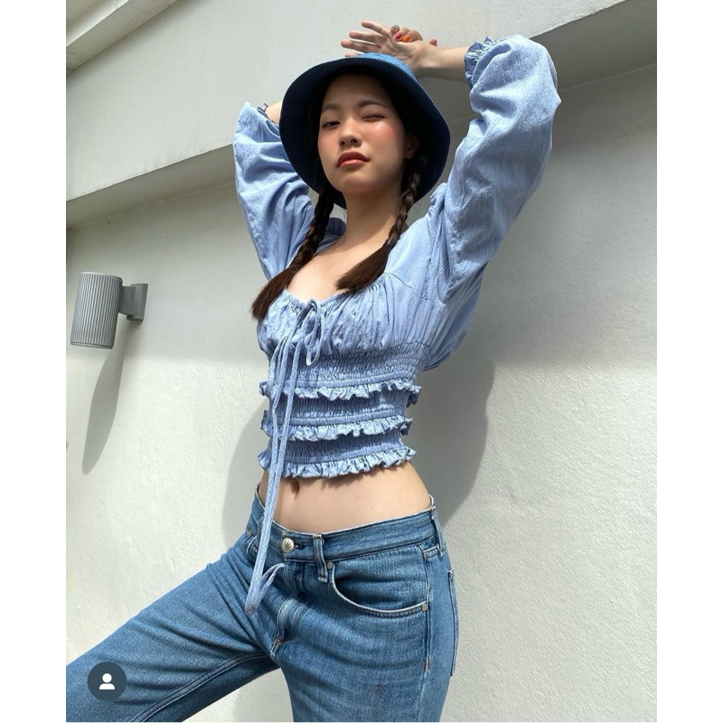 เสื้อครอป crop top Nom Maw brand | Shopee Thailand