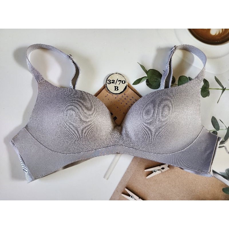 เสื้อชั้นใน Triumph ไซซ์ 32B/B70 มือสอง | Shopee Thailand