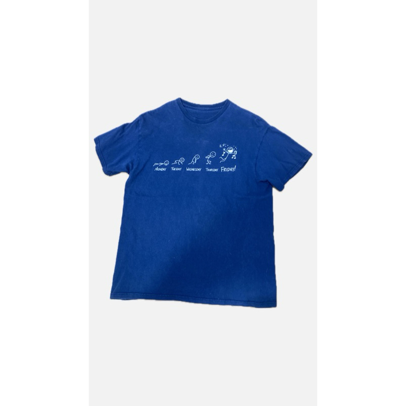 เสื้อยืดมือสอง ” Mon Tue Wed Thu Fri ” | Shopee Thailand