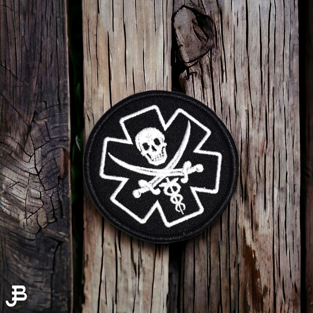 Buffalo Johnson , Patch ติดตีนตุ๊กแก , Medic Pirate | Shopee Thailand