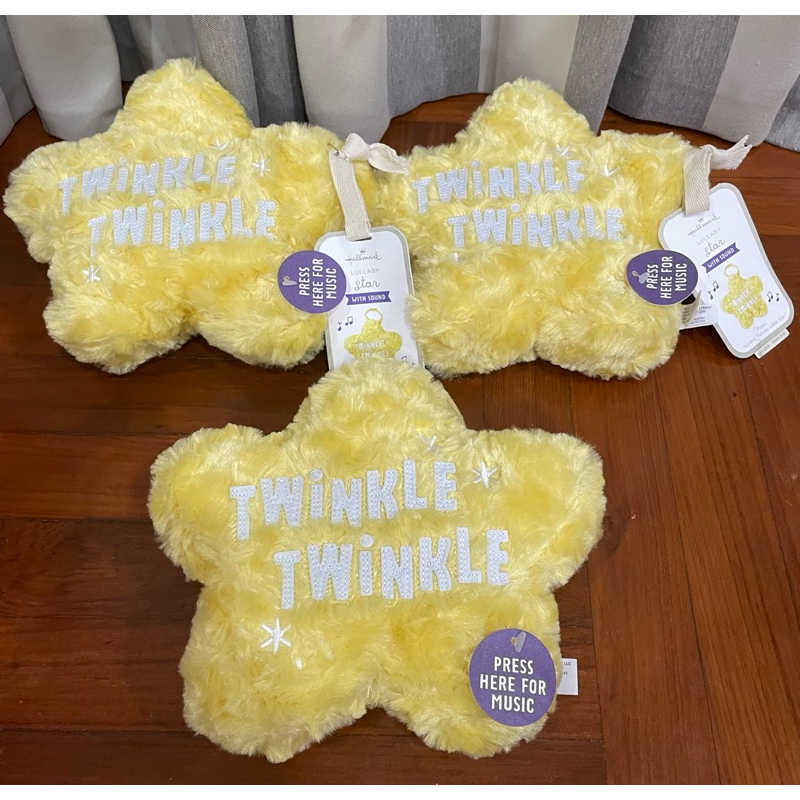 Hallmark Twinkle Twinkle Musical Star Plush หมอนดาว พร้อมเพลง งาน ...