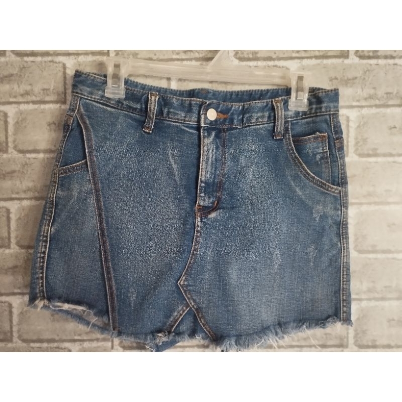 5101 กางเกงกระโปรงยีนส์ผ้ายืดเอวสูงสีเข้ม เอว32"เป้า13"สะโพก36"ยาว13.3 ...