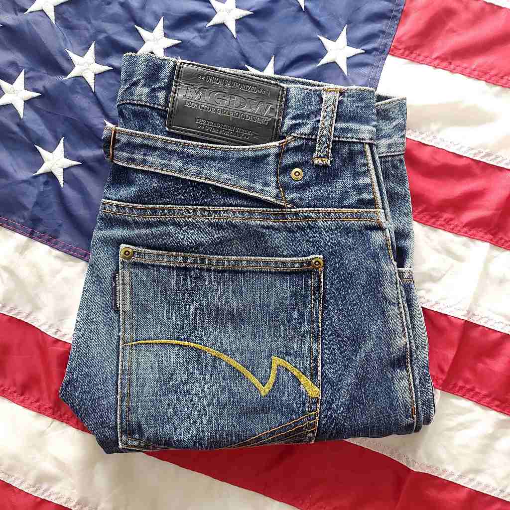 กางเกงยีนส์วินเทจมีเบลท์หลัง Monitor GDW Cinch back Jeans Made in Japan ...