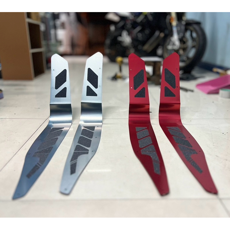 Forza 300 Gen 1 : พื้นพักเท้า วัสดุอลูมิเนียมแข็งแรง ทำสีอโนไดซ์ทนทาน ...