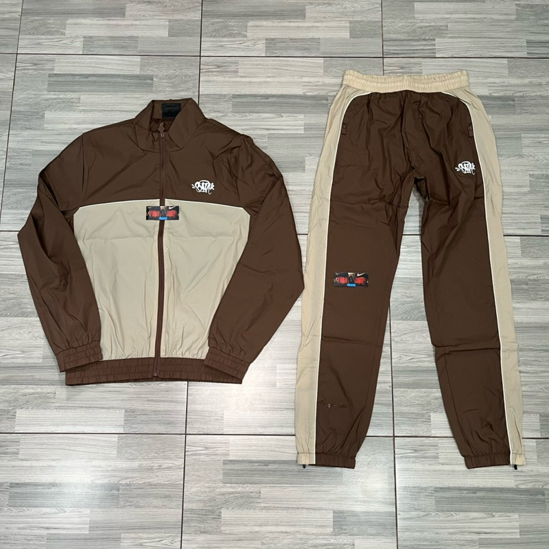 Syna World Logo Shell Tracksuit (ยกเซ็ท) งานสุดตาราง เหมือนยันเนื้อผ้า ...