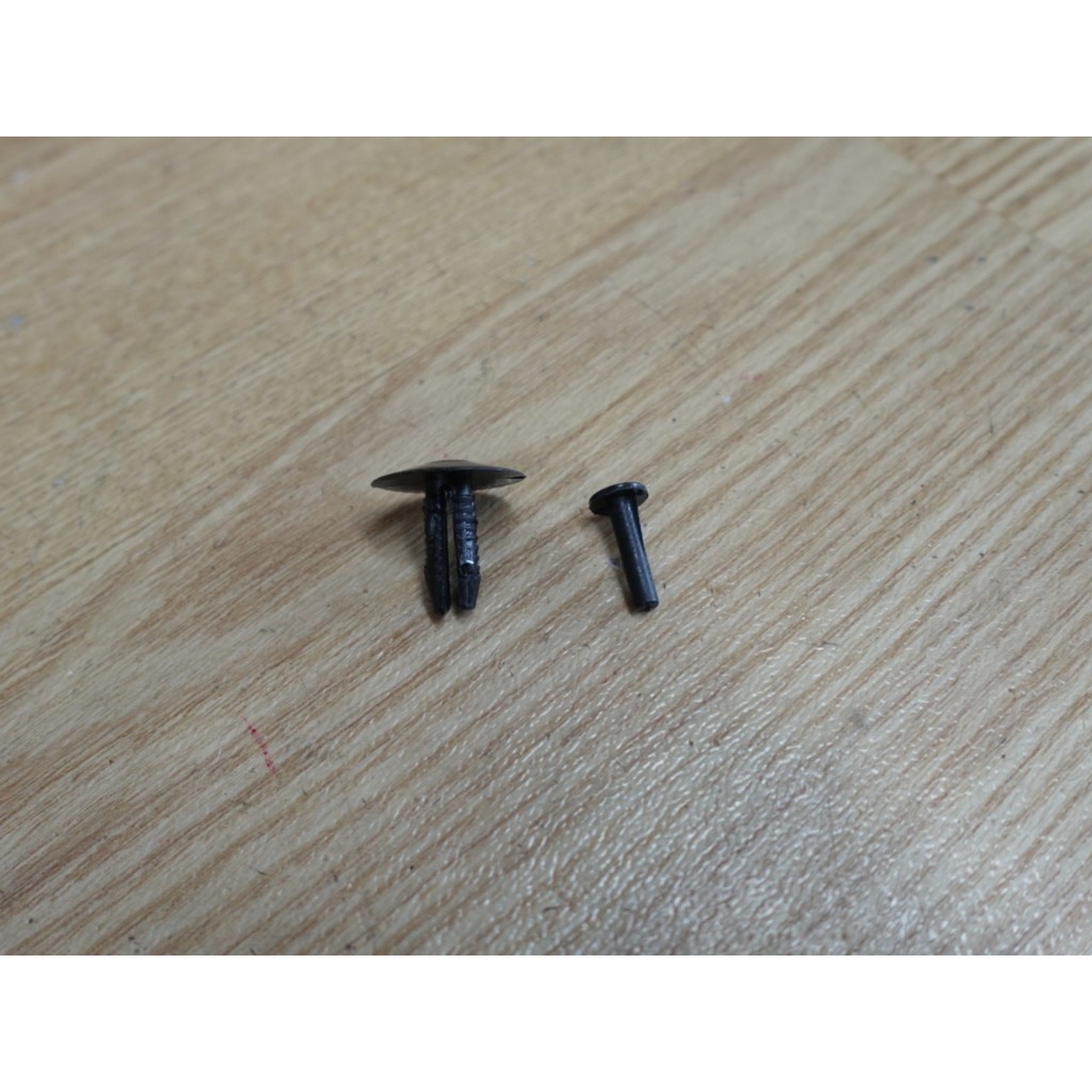 หมุดยึดซีล/แผ่นฉนวนกันความร้อน(Expanding rivet)รถ BMW ทุกรุ่น | Shopee ...