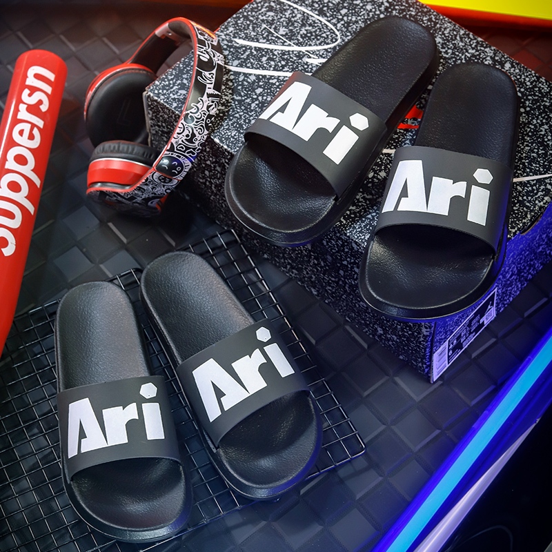 รองเท้าแตะ ARI SLIDE SANDALS- BLACK ของแท้ สีดำ | Shopee Thailand