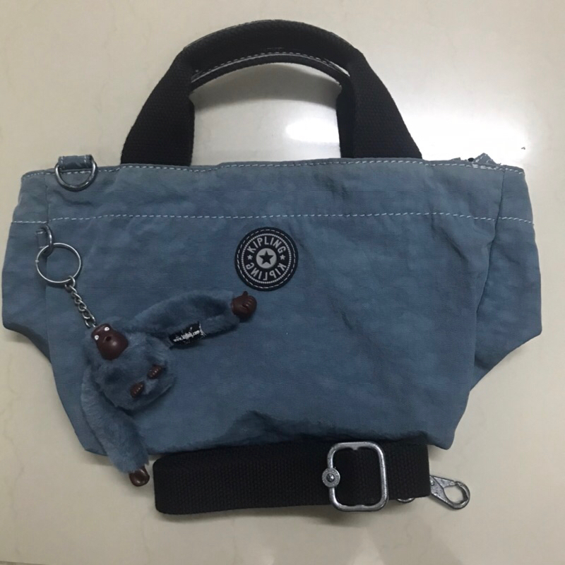 มือสอง ของแท้ Kipling Sugar รุ่นเก่า 3 ช่อง สี Blue Jeans | Shopee Thailand