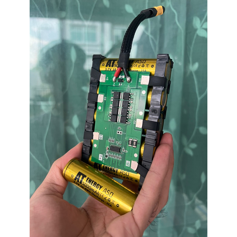 แบตเตอรี่ Li-ion 21700 5S 18.5-21V 5000mAh BMS 26A งาน DIY ลำโพงบลูทูธ | Shopee Thailand