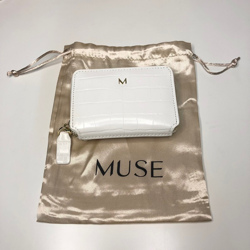 ส่งต่อ กระเป๋าตังค์ MUSE Mini Zip Around Wallet | Shopee Thailand