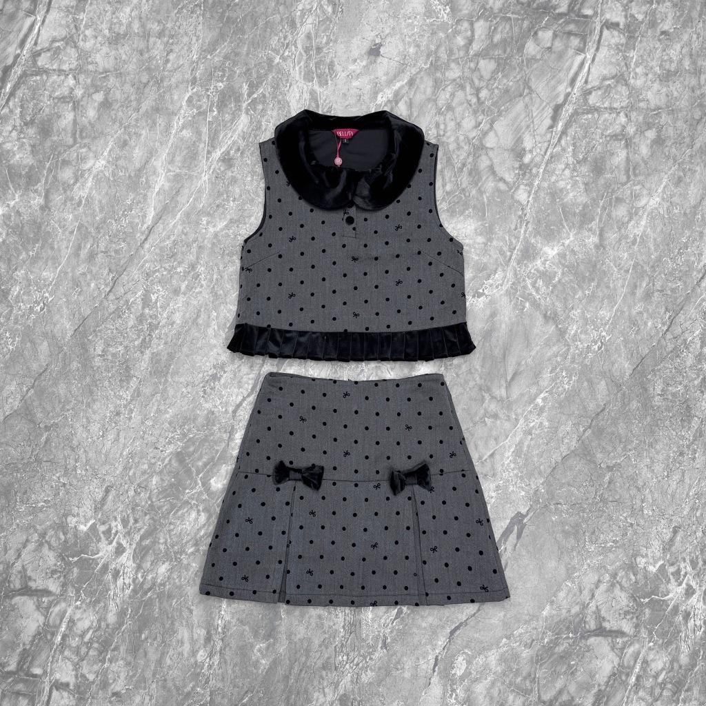 K945 BELLITA BRAND ชุดเซ็ท 2 ชิ้น เสื้อครอปแขนกุด+กระโปรง ลายจุดแต่ง ...