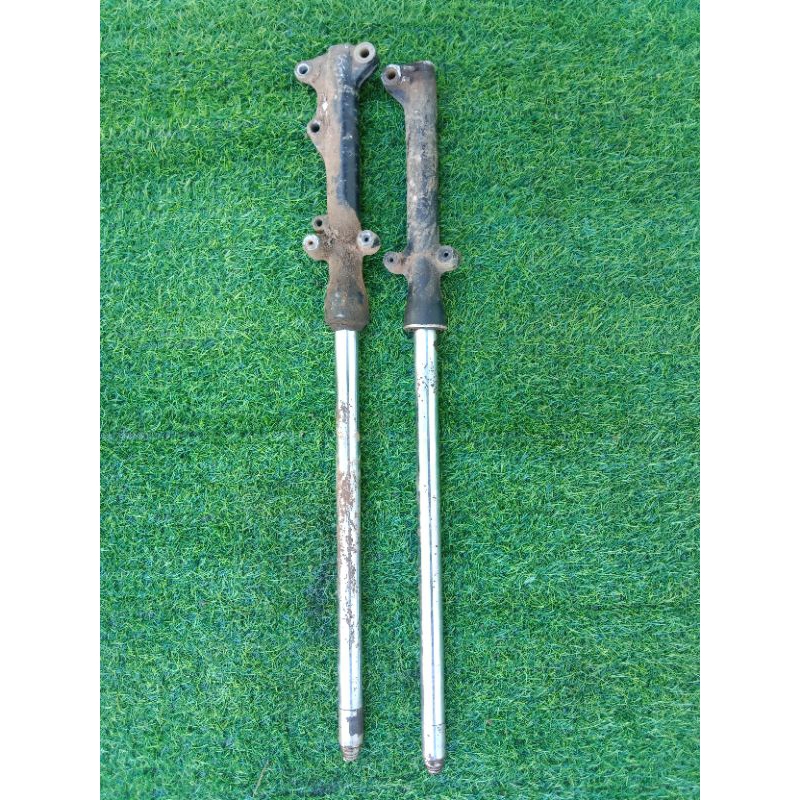 โช๊คหน้า Yamaha Bell r (หน้าใหญ่)เหมาะสำหรับเปลี่ยนซีลใหม่ ตามสภาพ ...