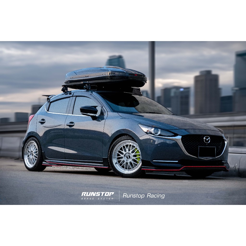 RUNSTOP ชุดคาร์ลิปเปอร์ RS1 4 POT MAZDA รุ่น MAZDA 2 2019 คู่หน้า 320 mm. รันสต๊อป จานเบรครถยนต์ ...