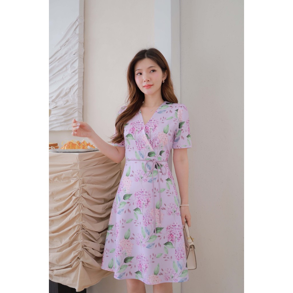 Romi"Oil" J538 ชุดเดรสสีม่วง (คอป้ายมีเชือก) (ป้ายแบรนด์ Puffy Peach ...