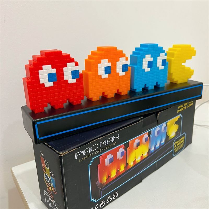Pac Man😀 ไฟกลางคืนนอน ตกแต่งห้อง โคมไฟตั้งโต๊ะดีไซน์น่ารัก ของขวัญวัน ...
