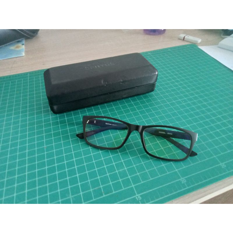 แว่นกรองแสง OPHTUS ZERO (มือสอง) | Shopee Thailand