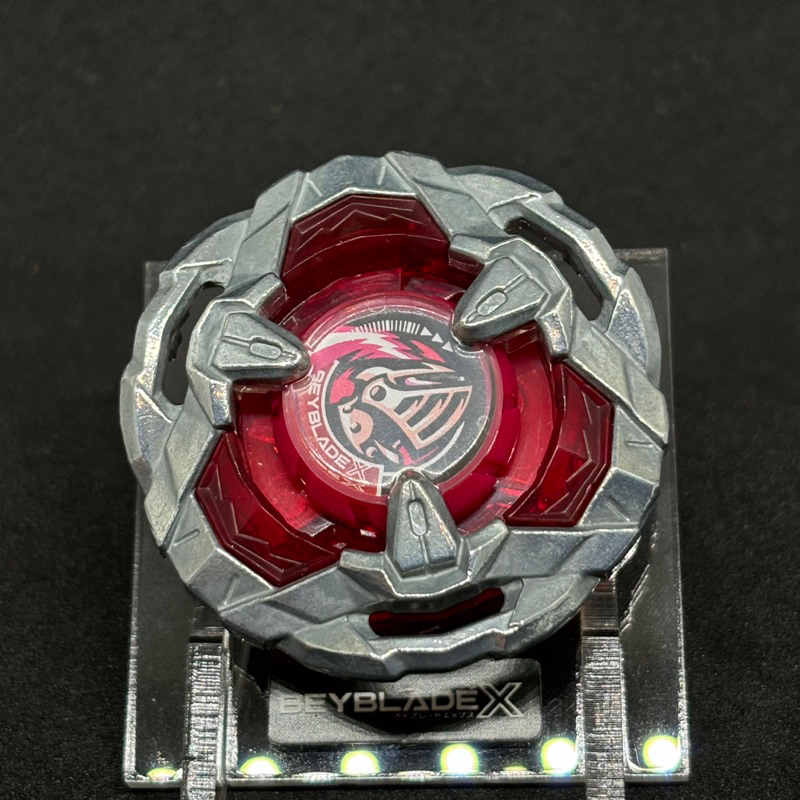Beyblade X / Blade Knights Shields / มือสองของแท้ (เฉพาะเบลด) | Shopee ...