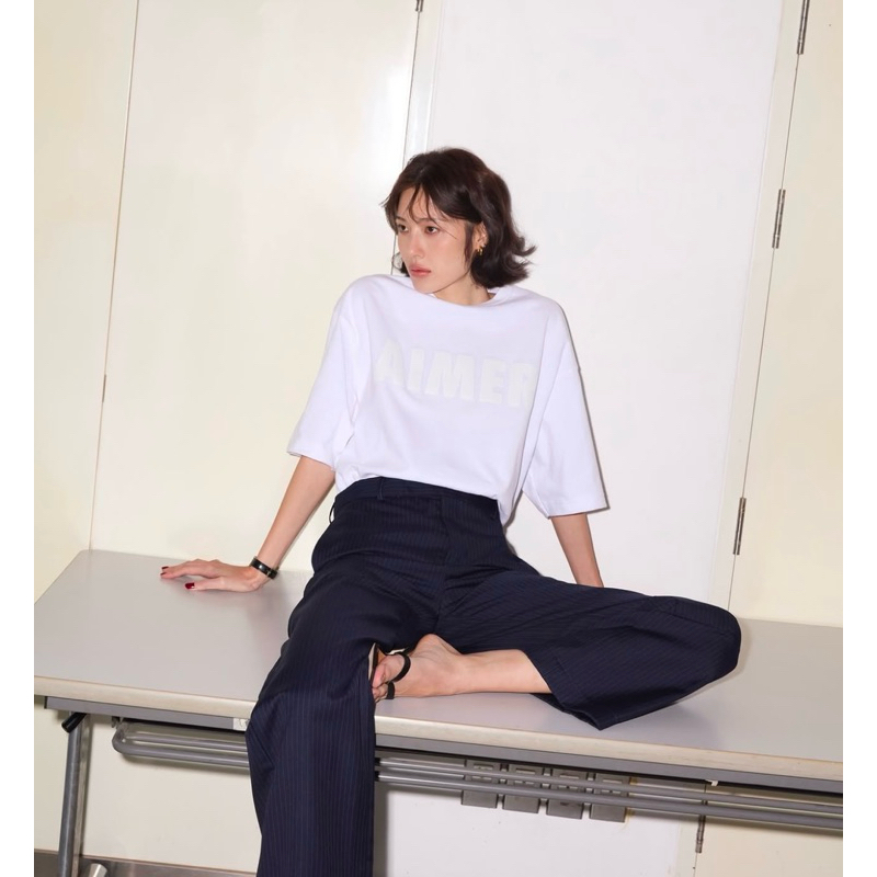 AIMER - AIMER Logo T-Shirt Tone on Tone (New in pack) เสื้อยืดโอเวอร์ ...