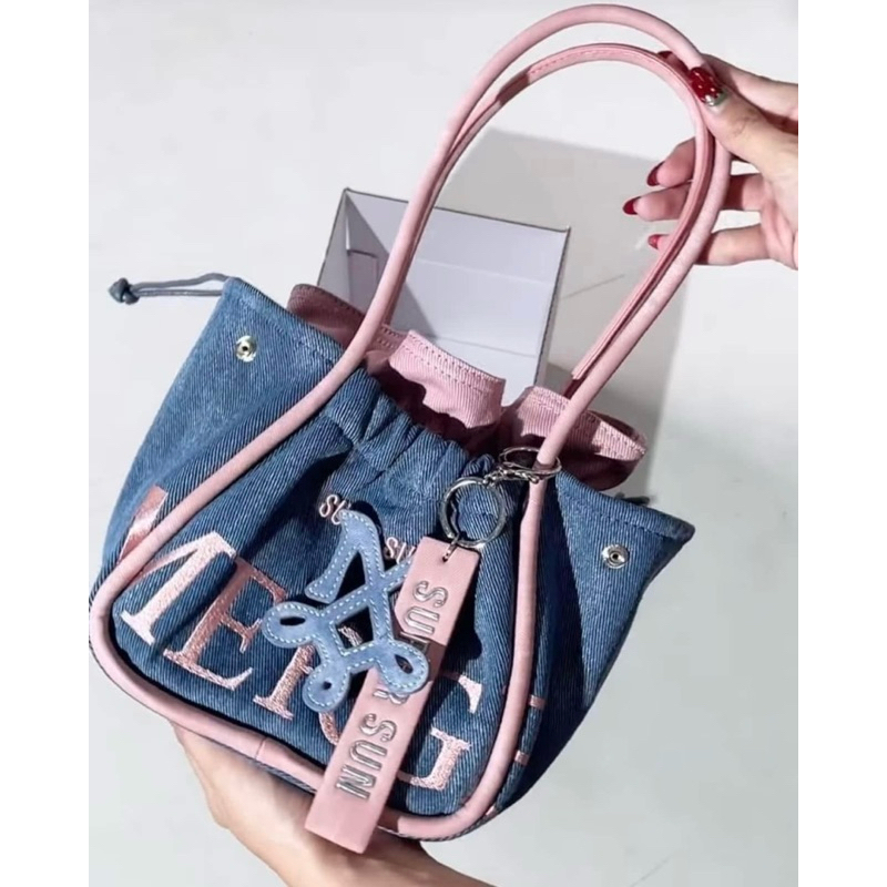 Merge A Day Bag Mini' in Blush Sky 🩵🩷 ** พร้อมส่ง 🎉🎉 ของแท้ 💯💯 | Shopee ...