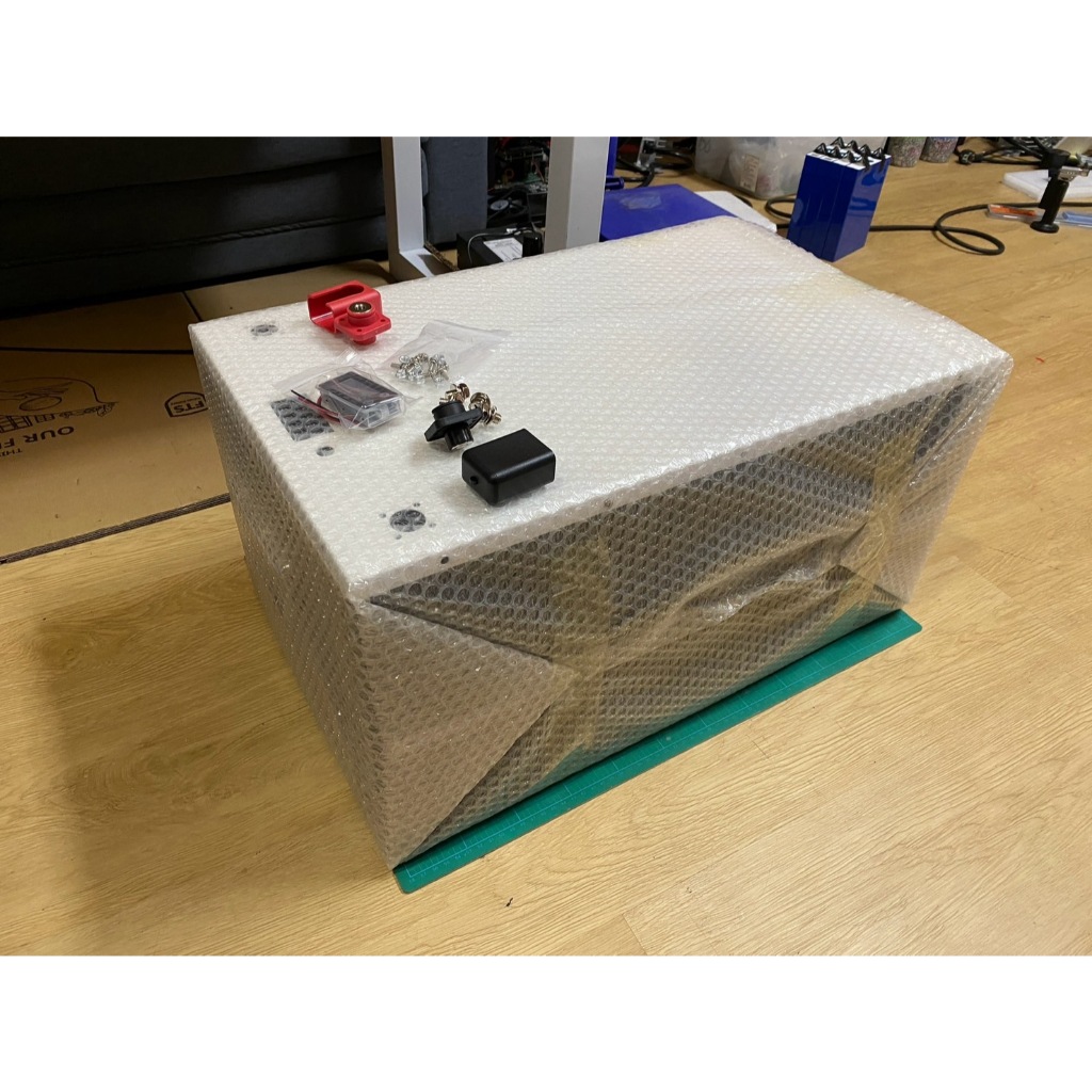 กล่องเหล็กรีดเย็นใส่แบตLFP 280-320Ah 16ก้อน ขนาด 60*40*30CM | Shopee ...