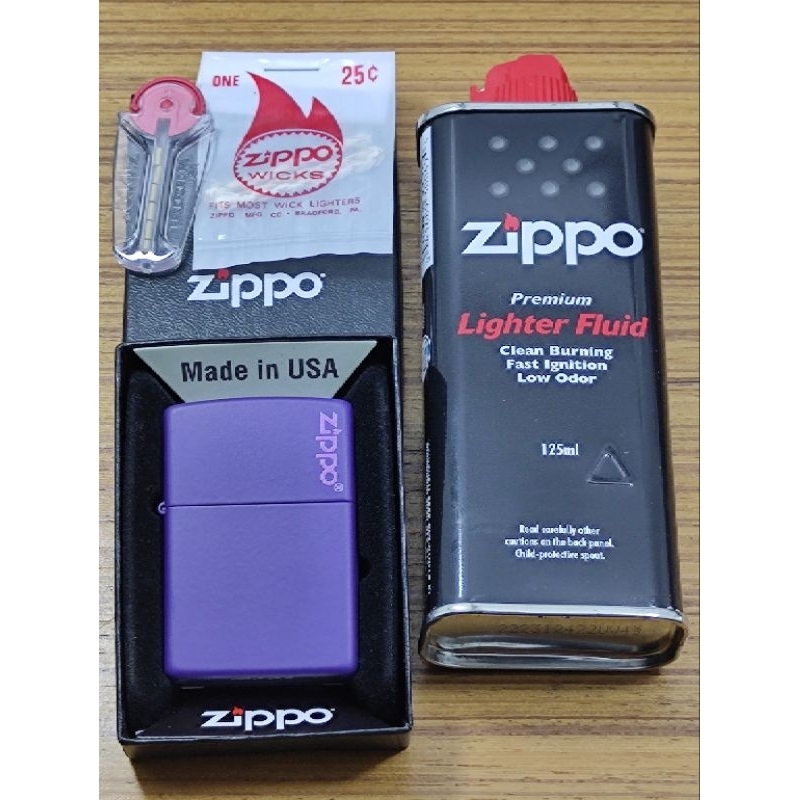ชุดของขวัญ🎁เลือกสีได้ Zippo Classic Color Matte Logo1ชิ้น+ชุดน้ำมันของ ...