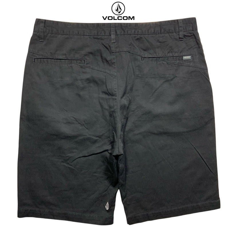 กางเกงขาสั้น VOLCOM สีดำสนิท มือ2 สภาพดี | Shopee Thailand