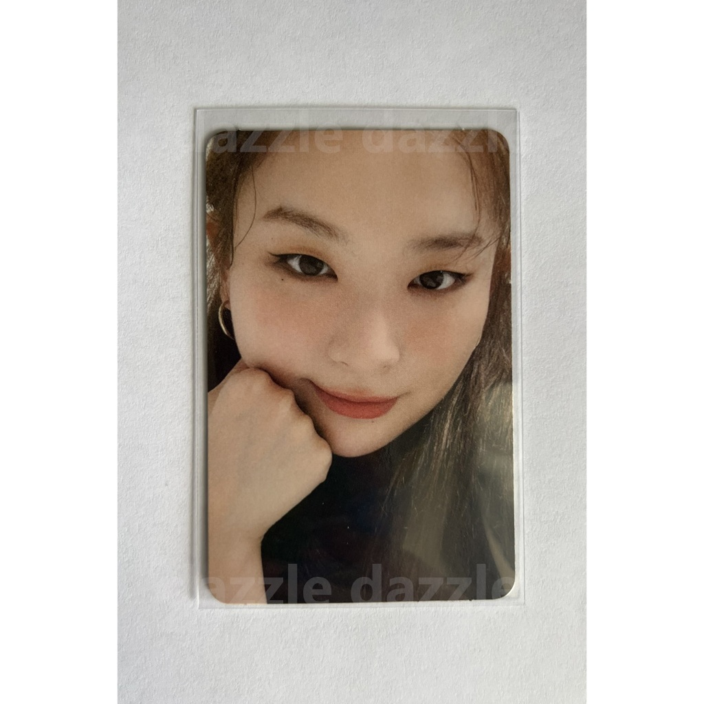 [พร้อมส่ง] การ์ด Photocard Seulgi ซึลกิ Red Velvet - IRENE & SEULGI Monster (Base Note ver ...