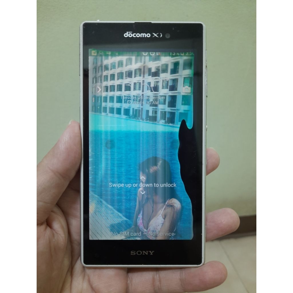 NTT Docomo x by Sony สีขาว (จอเสีย/อะไหล่) | Shopee Thailand