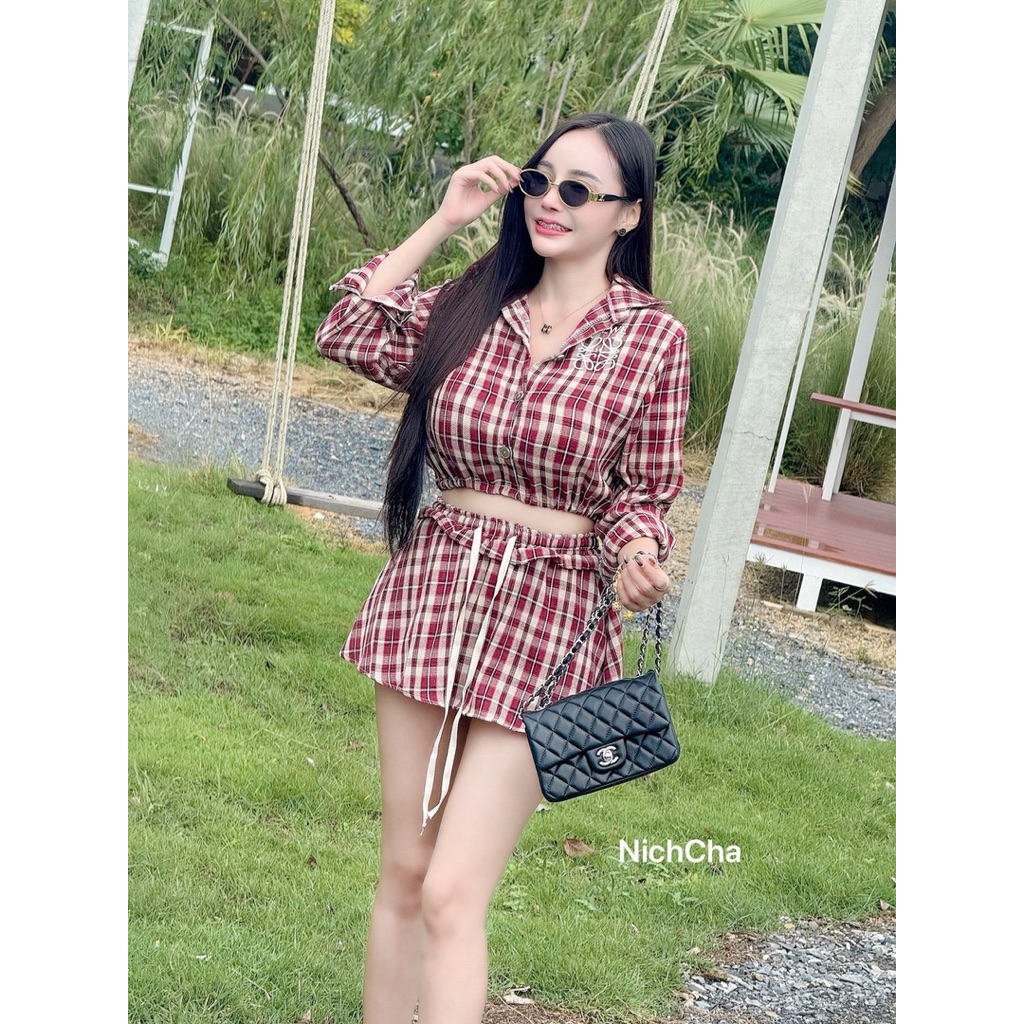 #Nicha Loewe ถ้านำเข้าทั้งชุด ผ้าดีดี แพตเทิร์นน่ารักมาก Set2ชิ้น เชิ้ตครอปกระดุมหน้า กระโปรงมี ...