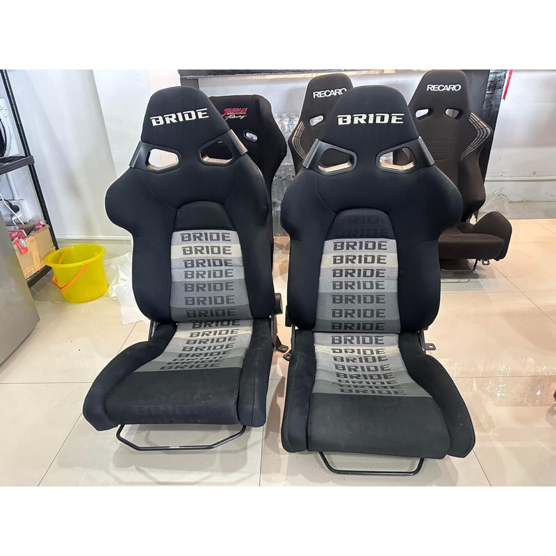 เบาะ Bride Vorga แท้!!! หลัง Carbon Made in japan. | Shopee Thailand