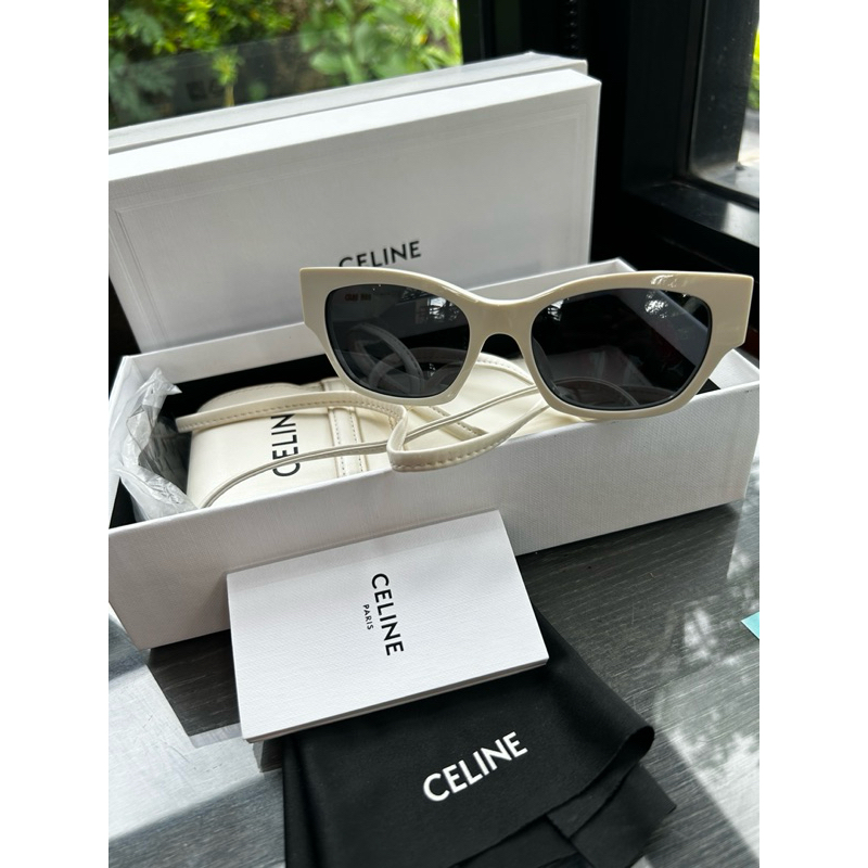 ️แว่นกันแดดแบรนด์เเท้Celine มือ2สภาพใช้งานทั่วไปค่ะ ️ | Shopee Thailand