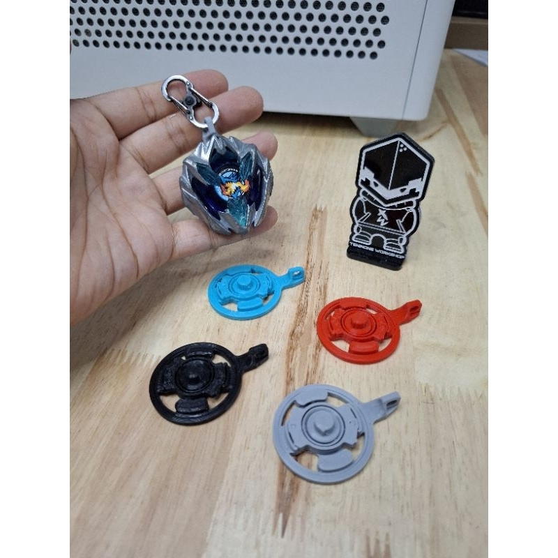 Beyblade X key chain adapter ตัวล็อคเบย์สำหรับห้อยเป็นพ่วงกุญแจ ...