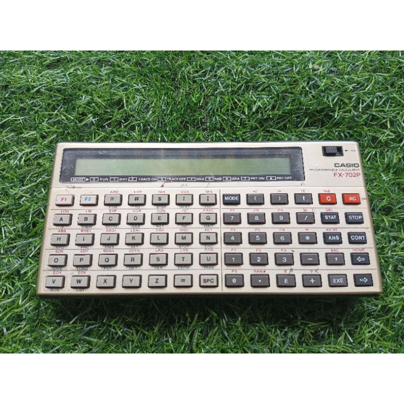 Casio programmable calculator FX-702P. เครื่องคิดเลขฟังค์ชั่นแนว ...