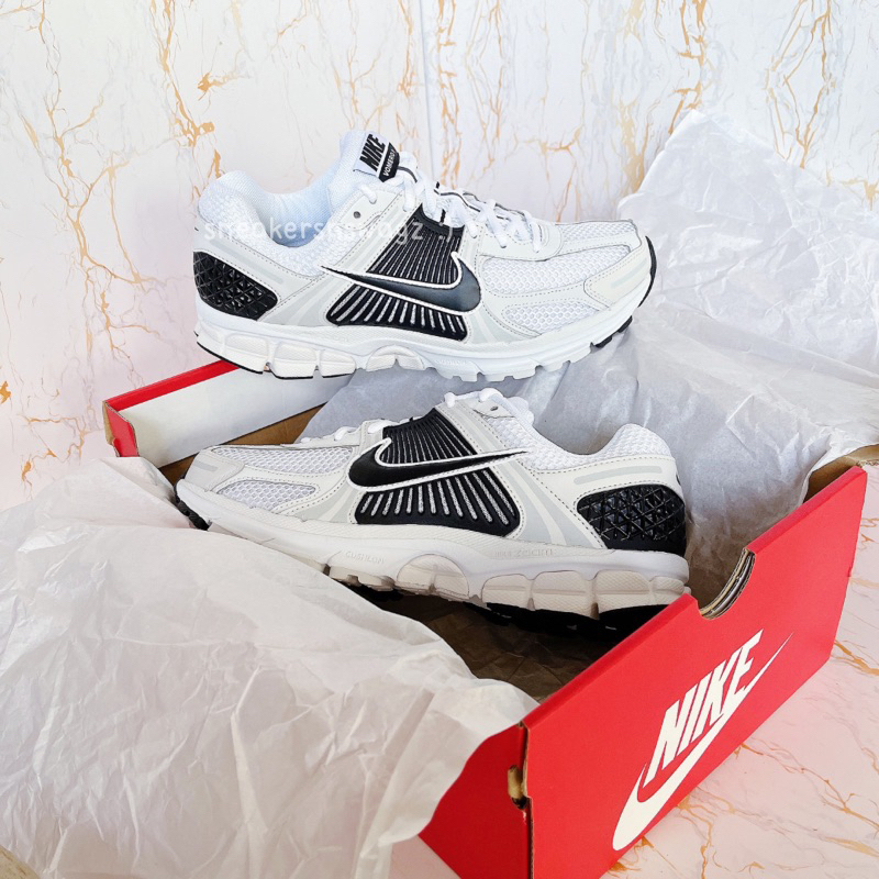 [พรีออเดอร์] รองเท้า Nike Zoom Vomero 5 - (FB9149-101) Color: White ...