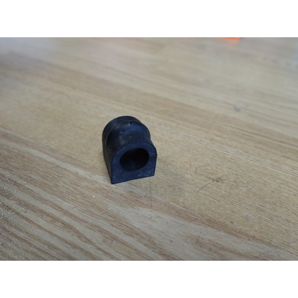 ยางรัดเหล็กกันโคลงหลัง Mercedes - Benz A-Class W169 ,B-Class W245 ,C ...