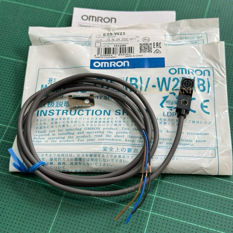 E2S-W23 Proximity Sensor ตัวสี่เหลี่ยม จับด้านบน ระยะจับ 2.5MM ชนิด NPN ...