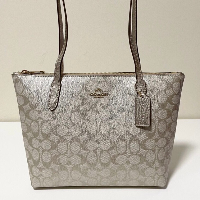 🌟พร้อมส่ง🌟 COACH FIONA ZIP TOTE BAG IN SIGNATURE CANVAS | Shopee Thailand